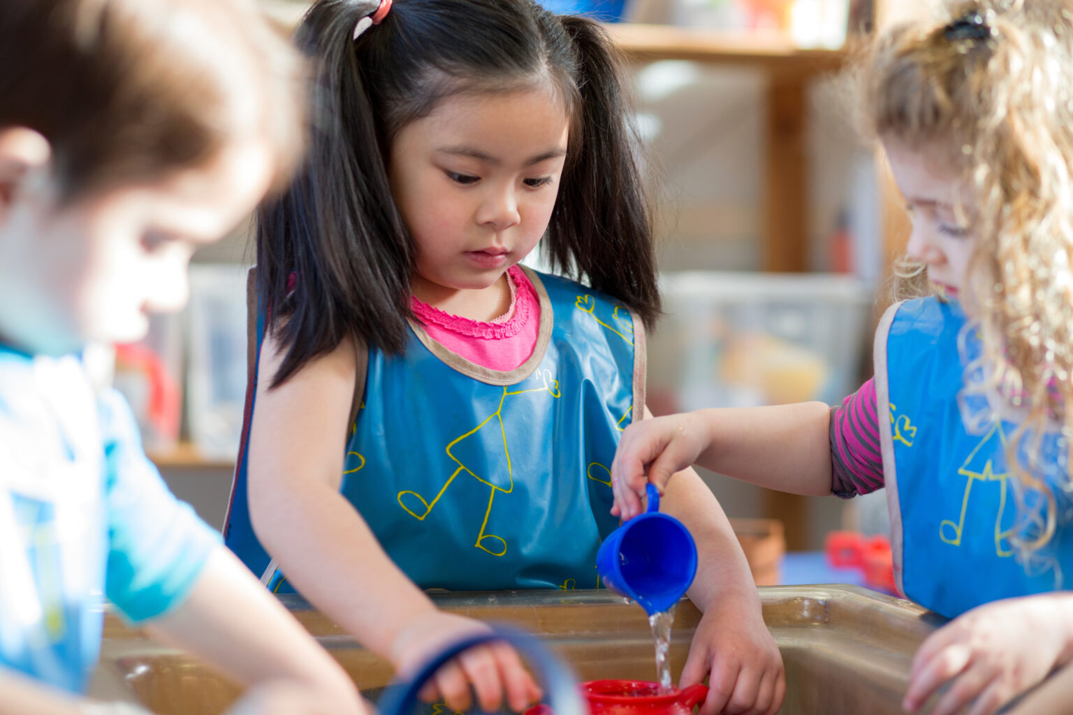 How to Set Up Your Sand And Water Preschool Center - Preschool.org
